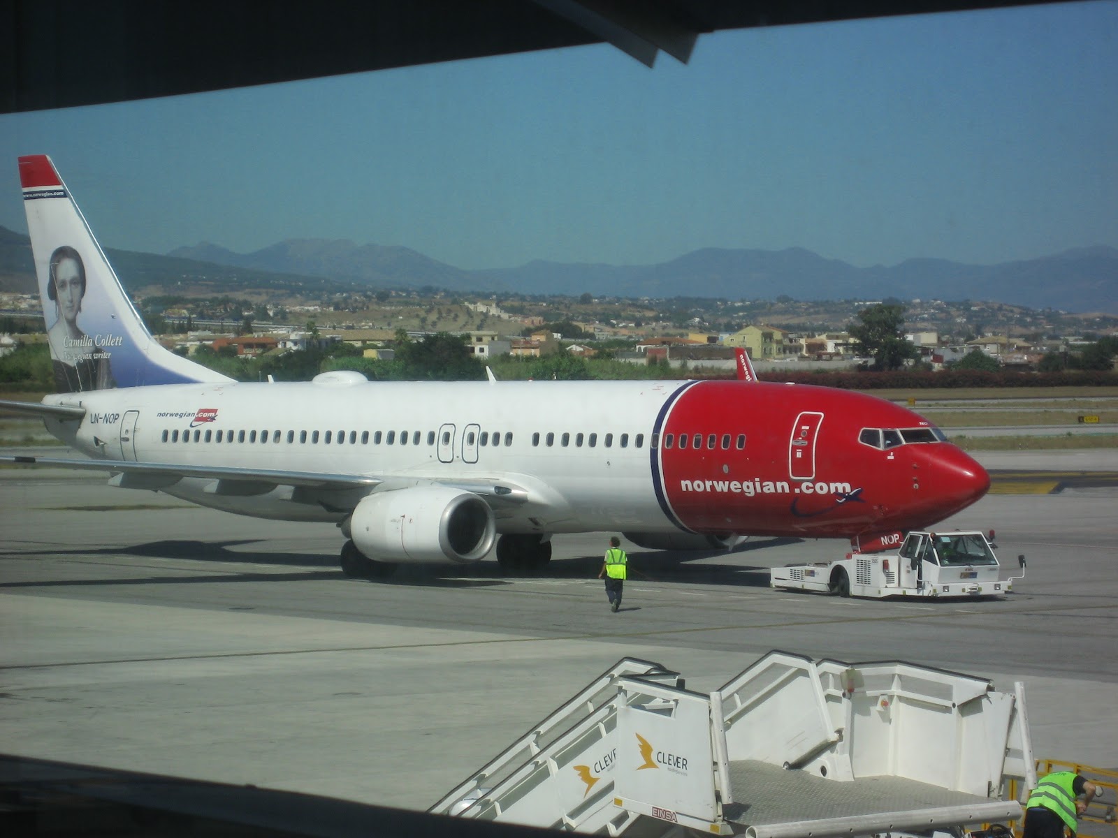 Kaasin Simarud Spaniablogg: Å sende barn alene på fly..