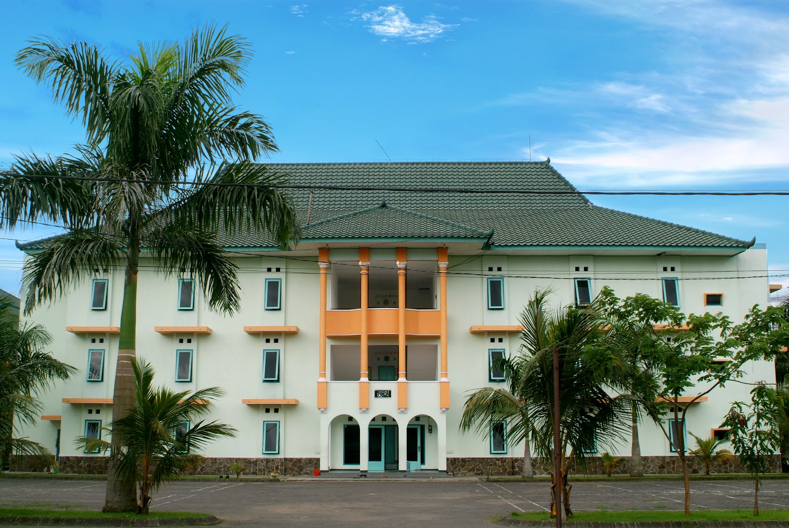 MA'HAD ALY UIN MALIKI MALANG (PUTRA) ~ Prof. Dr. HA. Muhtadi Ridwan, M.A