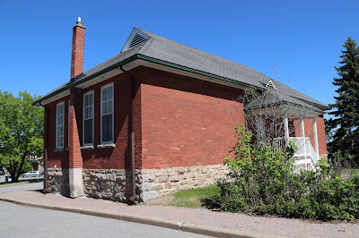 Memorials in Ottawa: Jockvale School No. 10