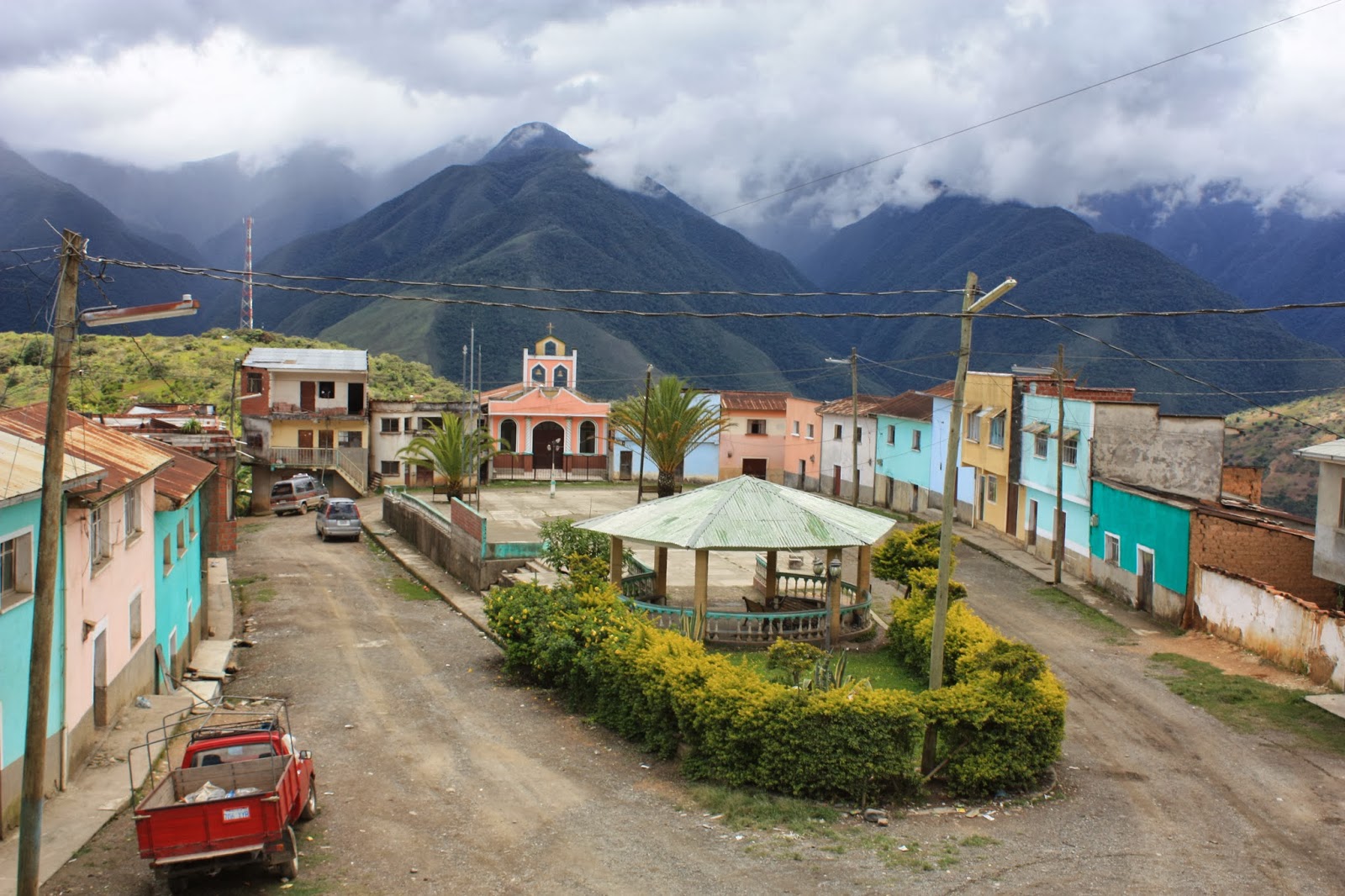 BOLIVIA - COROICO Y LA PAZ