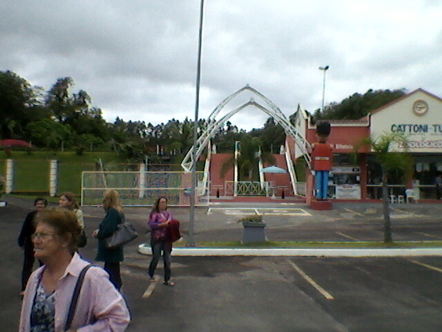 JORNAL R 7ª: FOTOS DO CATONNI TUR ZOOLÓGICO DE SALETE - SC ( 13-11-2011)