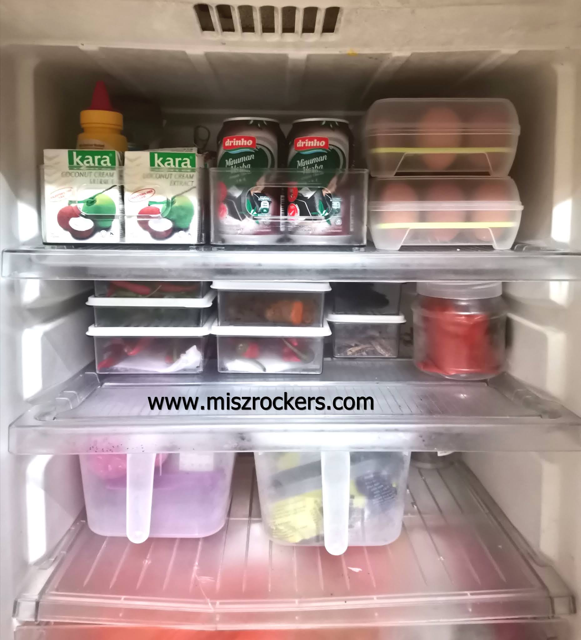 SUSUN ATUR : CARA KEMAS PETI AIS LEBIH TERATUR | Ceritera Si Gadis Biru