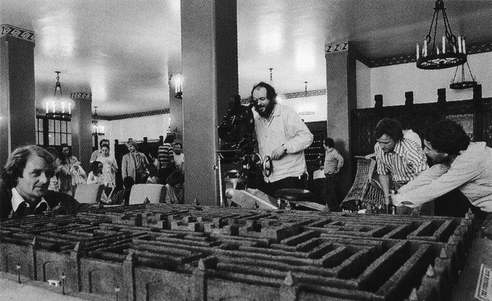 50 Rare and Candid Behind the Scenes Photographs During the Making of ...