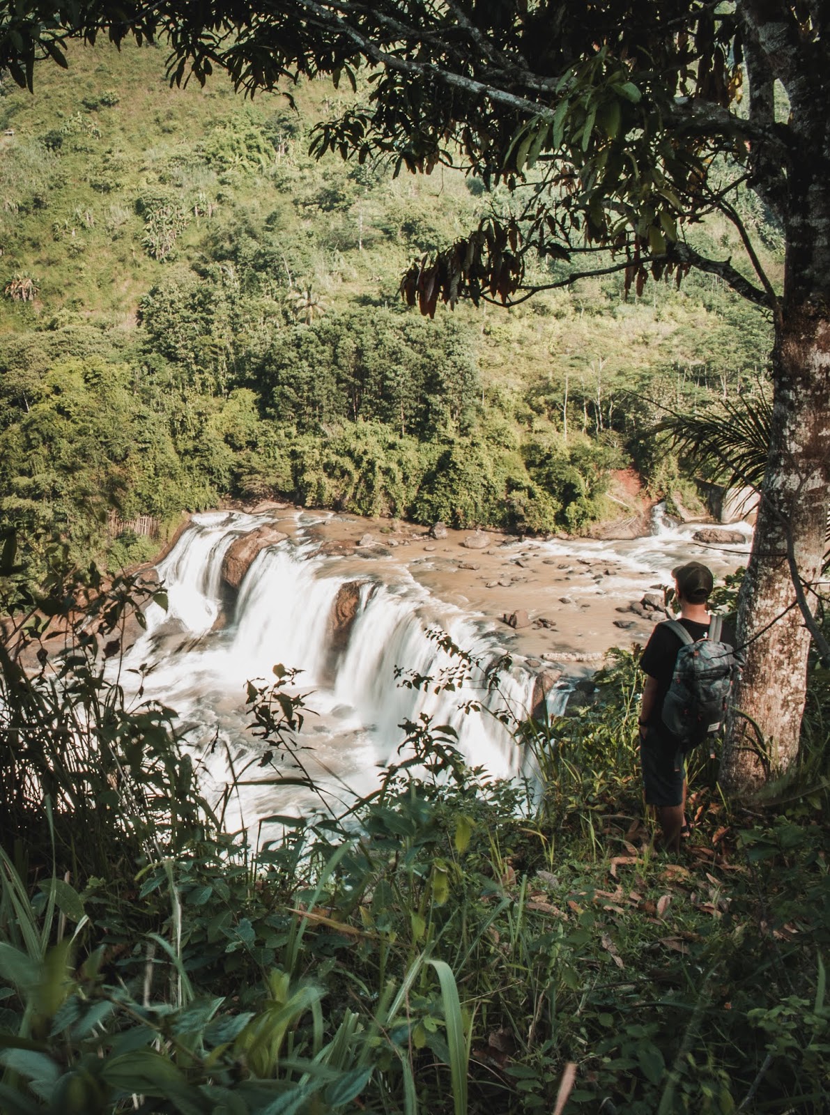 Jelajahi Gunung Gedogan - Bukit Terbaik belakang rumah - Sagaranten ...