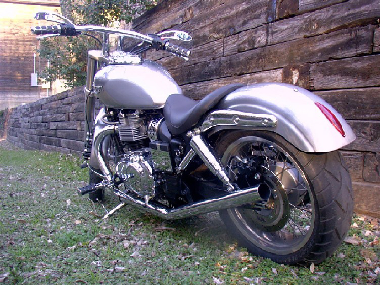 Friday Night Biker: custom Triumph America