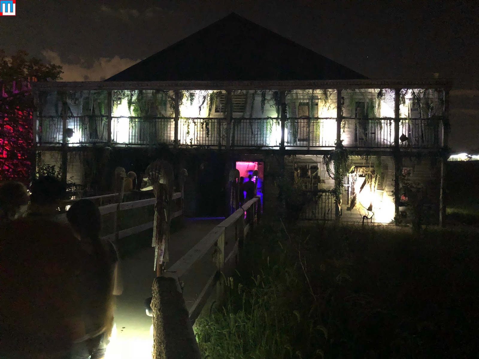 MidwestInfoGuide: HAUNT Mazes (WOF)