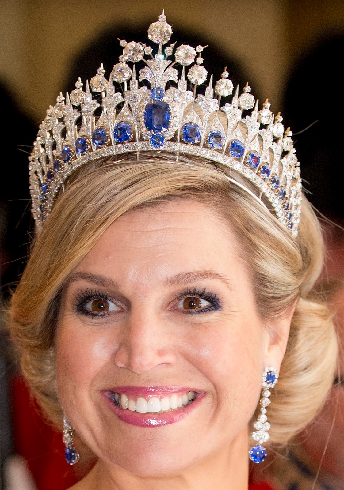 Tiara Mania: Queen Emma of the Netherlands' Sapphire Parure Tiara