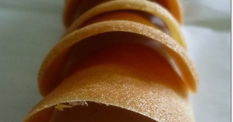 kitchen flavours: Vanilla Honey Tuiles : Bake Along 54