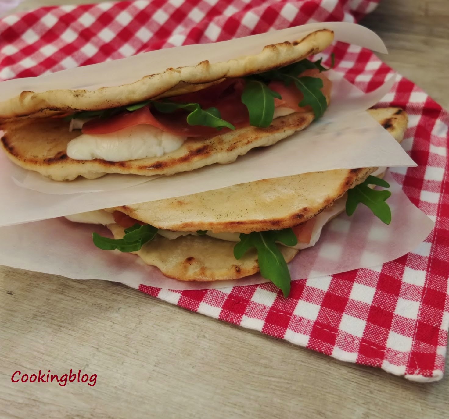 Cooking Books: Piadina, o snack italiano | Piadina, the italian snack