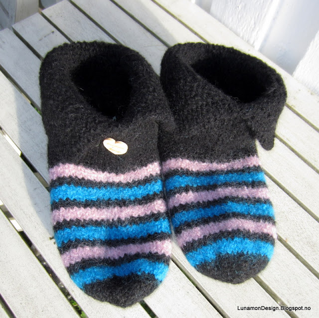 Lunamon Design: Felted Slippers ~ Tova Tøfler