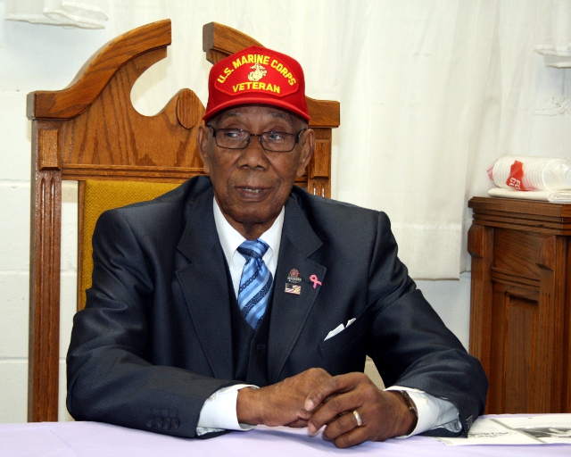 Bill Greason spreads the word about Negro League baseball, World War II ...