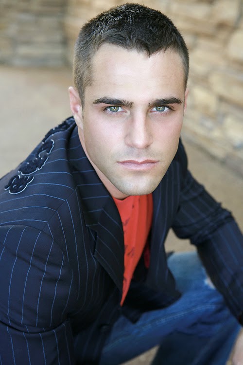 Male Model Street: Marco Dapper