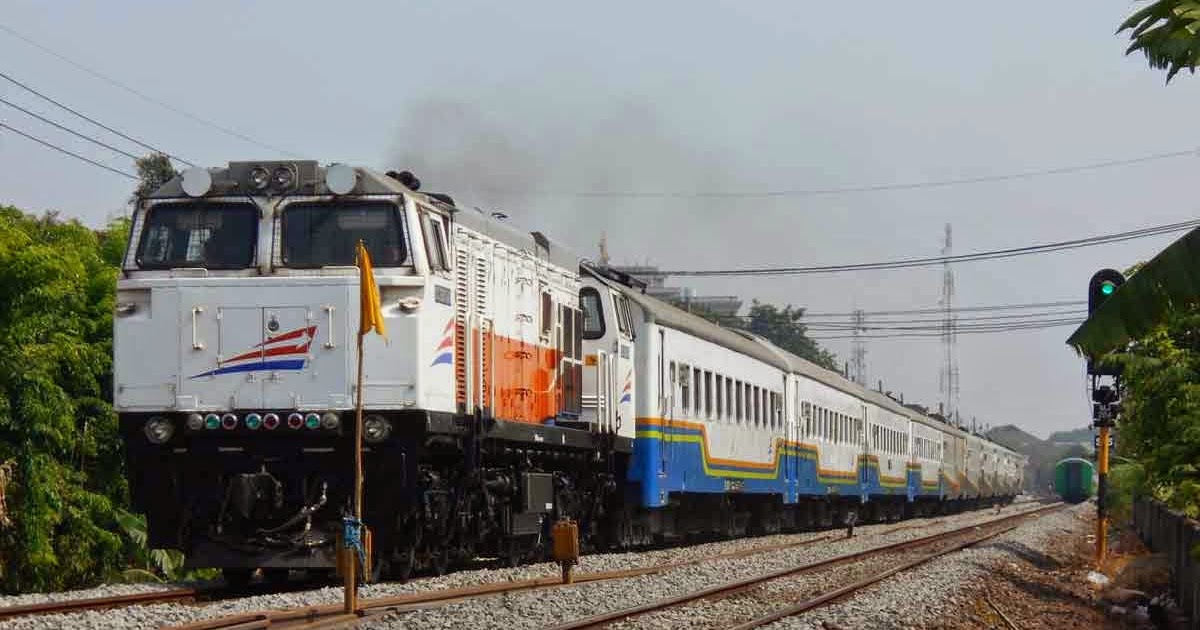 kereta galleri: Kereta Sancaka Terbaru