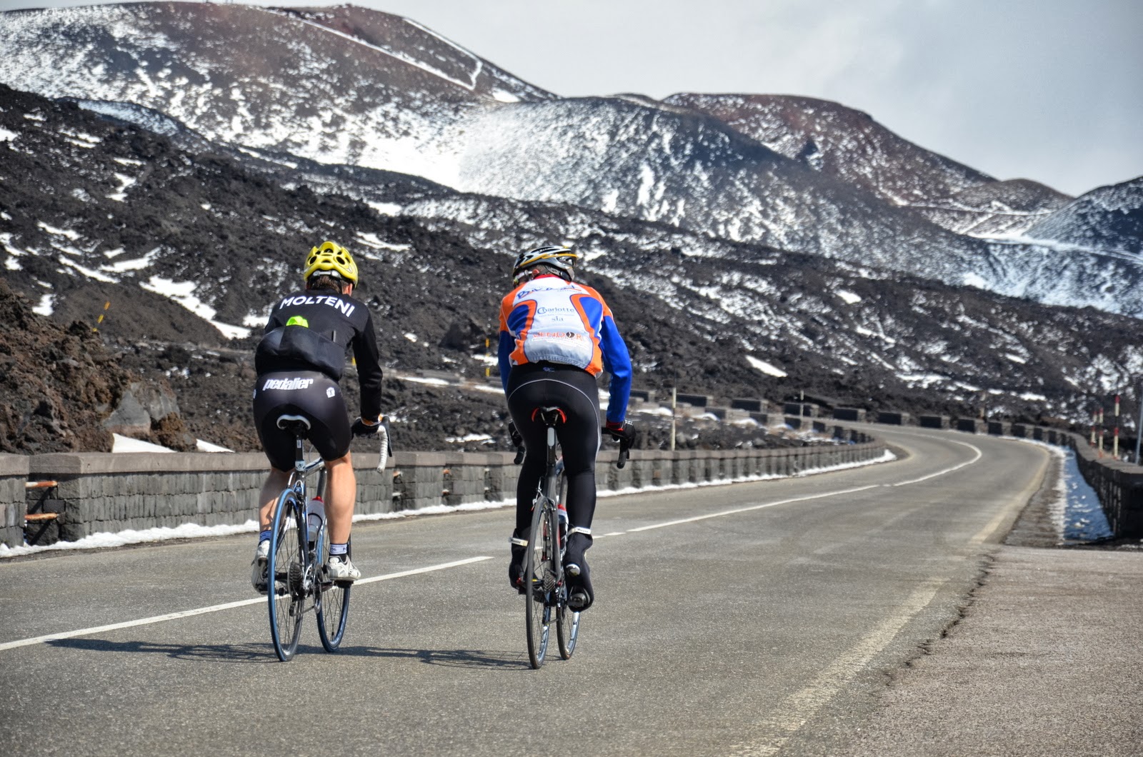 cycling in italy etna volcano