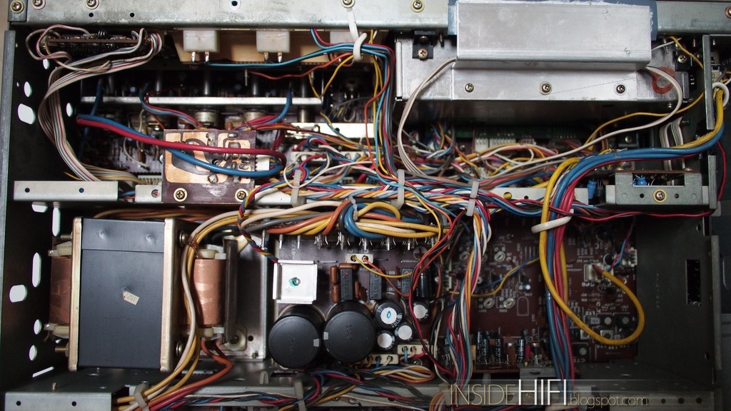 Inside Hi-Fi: Siemens RS 555