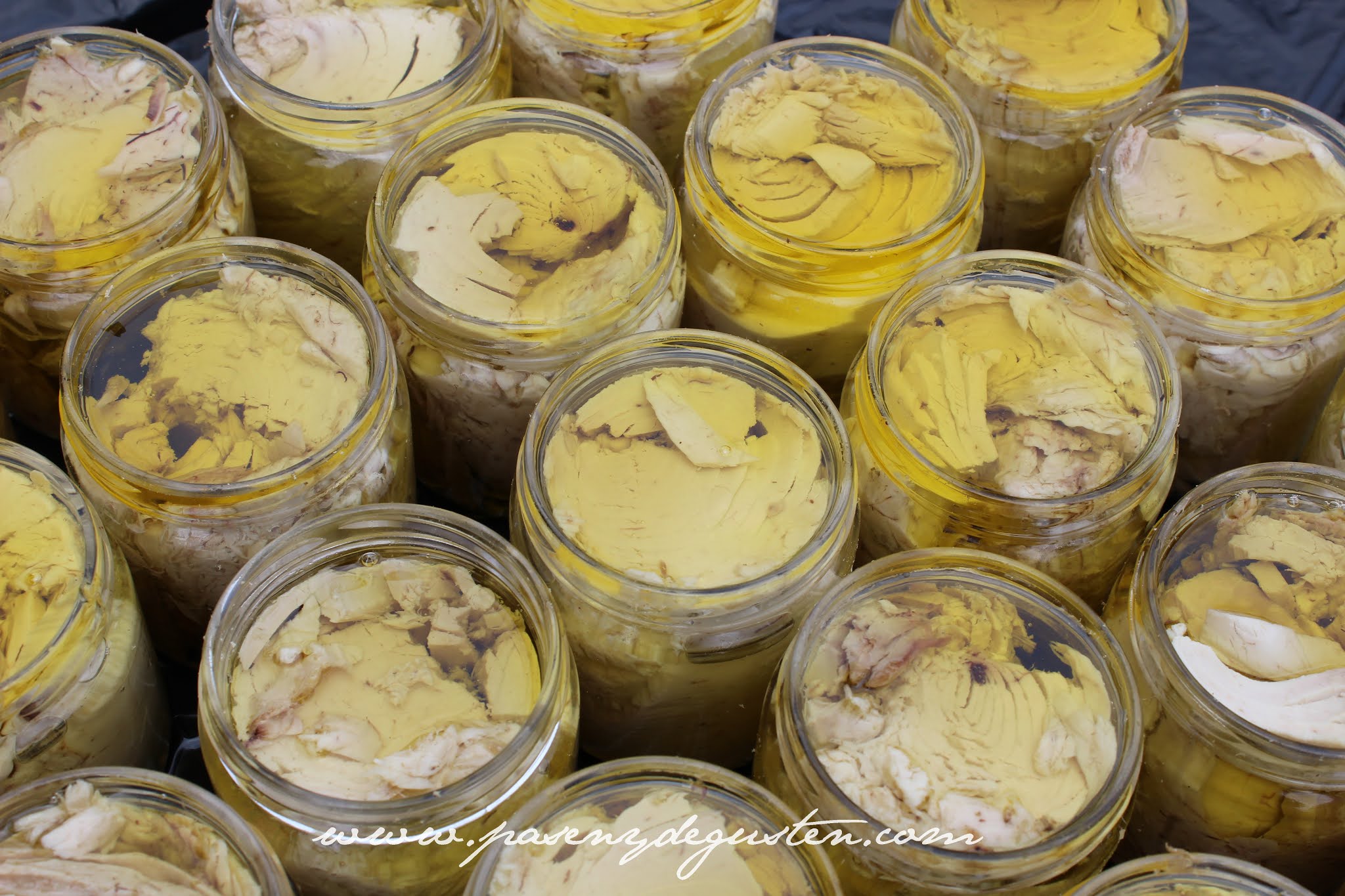 BONITO DEL NORTE EMBOTADO EN CASA - PASEN Y DEGUSTEN