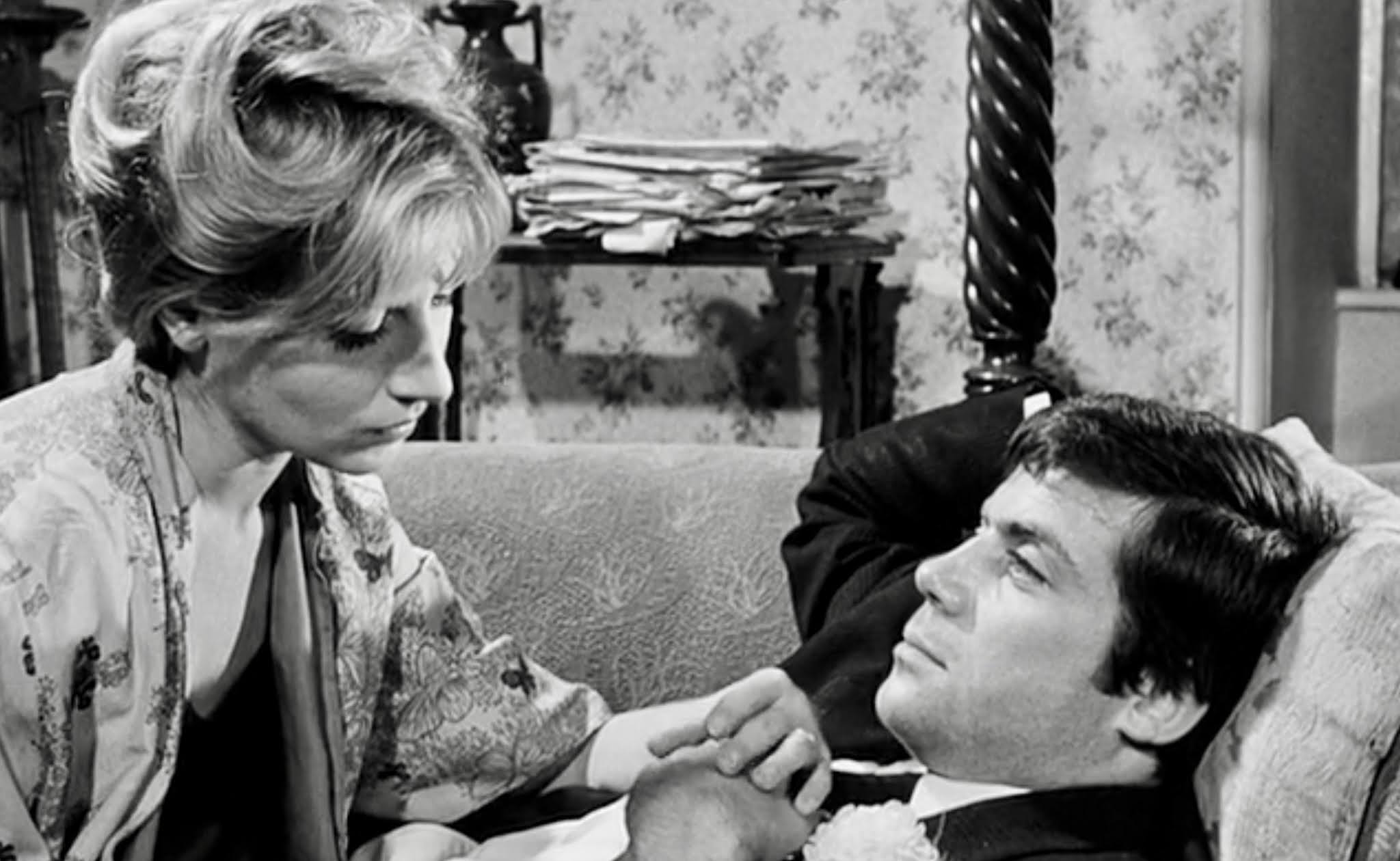 cult film freak: MICHAEL WINNER DIRECTS OLIVER REED RUNNING 'THE SYSTEM'