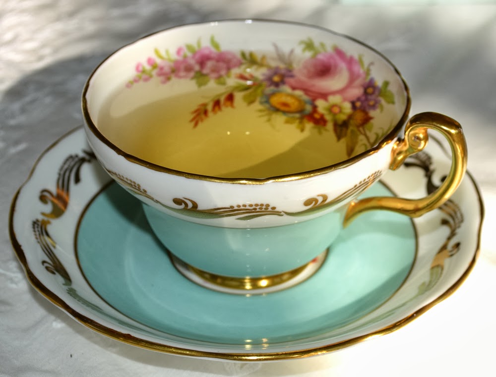 Artful Affirmations: Tea Cup Tuesday- Happy Autumn