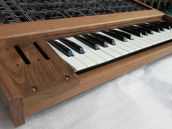 MATRIXSYNTH: Sequential Circuits Pro One Wooden Case
