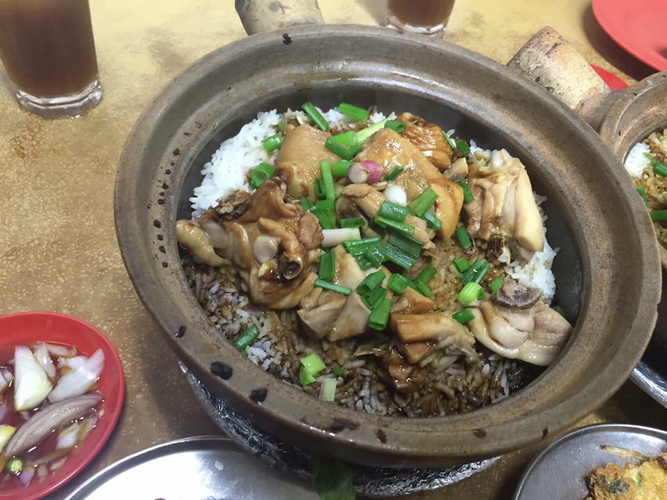 好茶茶餐室瓦煲鸡饭 Restaurant Good Tea Claypot Chicken Rice