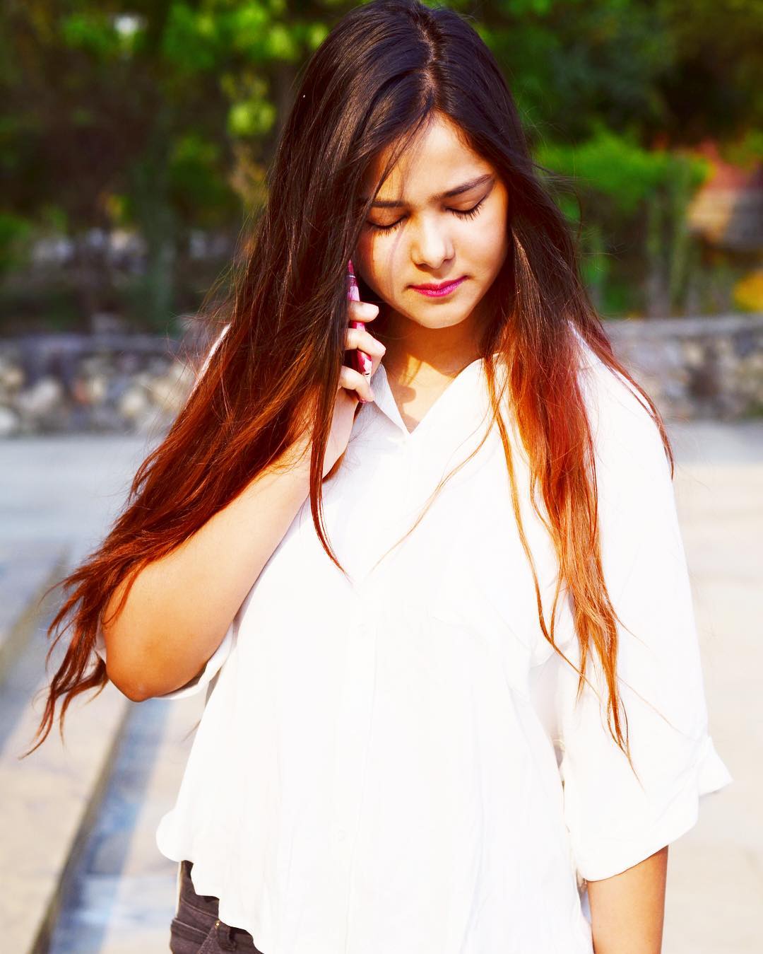 Amazing Singer Shraddha Sharma Stunning Photos Wallpapers