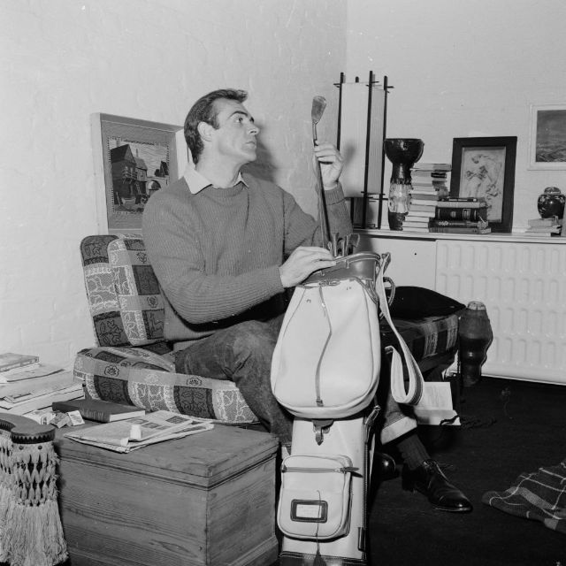 Gorgeous Vintage Photos of Sean Connery in the 1960s | Vintage News Daily