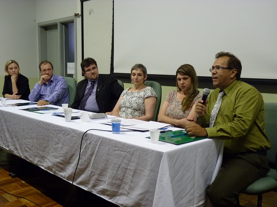 SIMPÓSIO DISCURSO & FRONTEIRAS: IMAGENS DO SIMPÓSIO