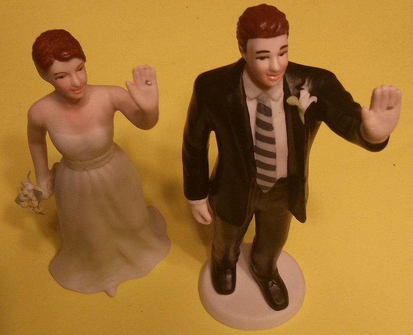 SuperGiftPlace Wedding Blog: High Five - Bride and Groom Wedding Cake ...