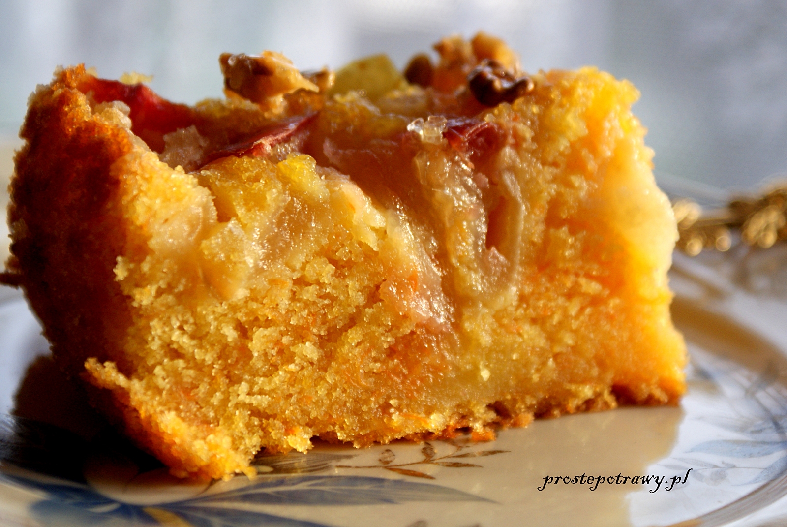 Proste Potrawy: Placek dyniowy z jabłkami i orzechami.