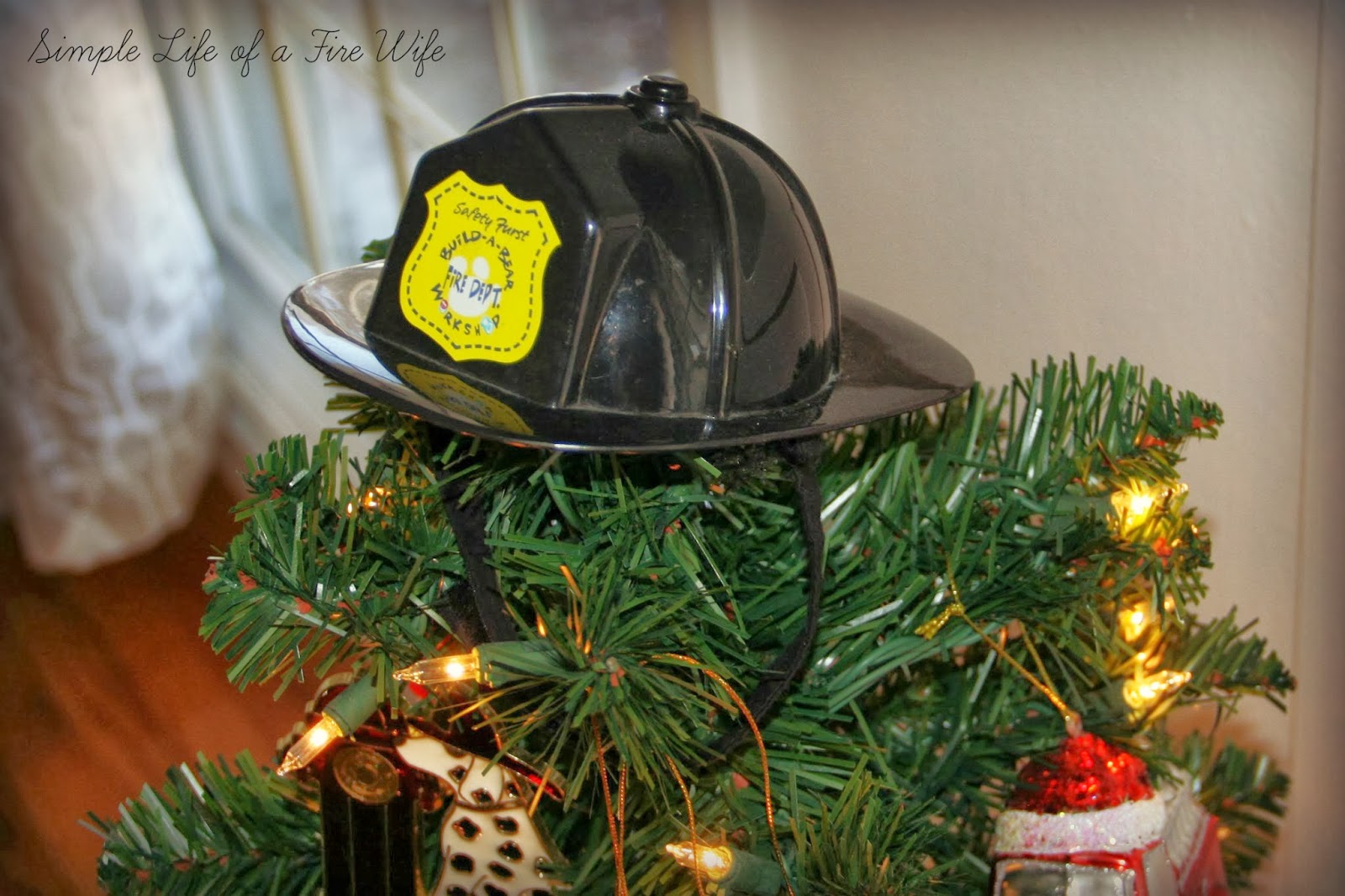 Simple Life of a Fire Wife: Firefighter Christmas Tree