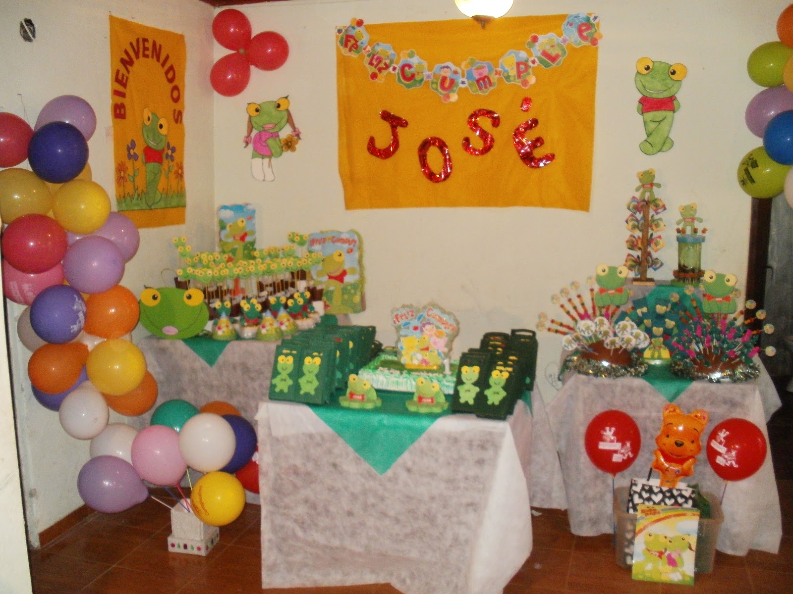 O&C Cotillón Artesanal: Cumple de José fiesta temática Sapo Pepe