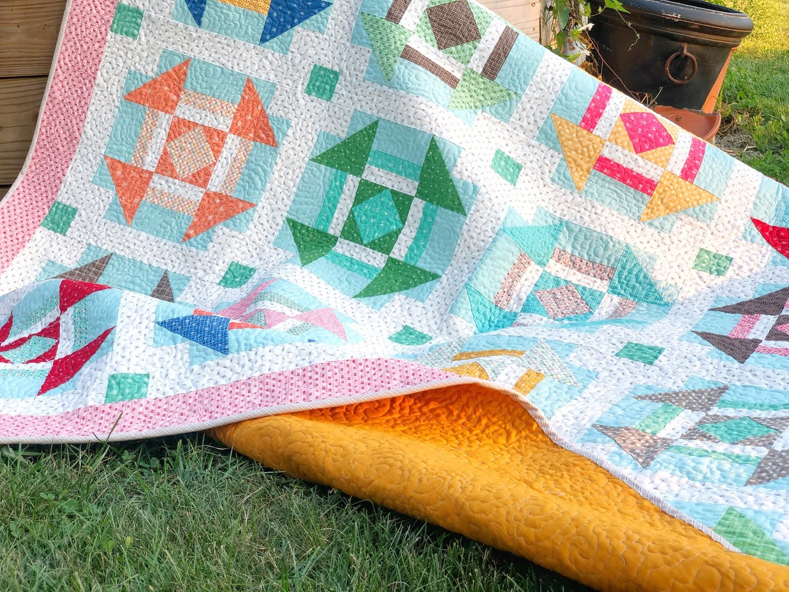 Riley Blake Project Tour- Prim & FREE Sugar Cream Quilt Pattern