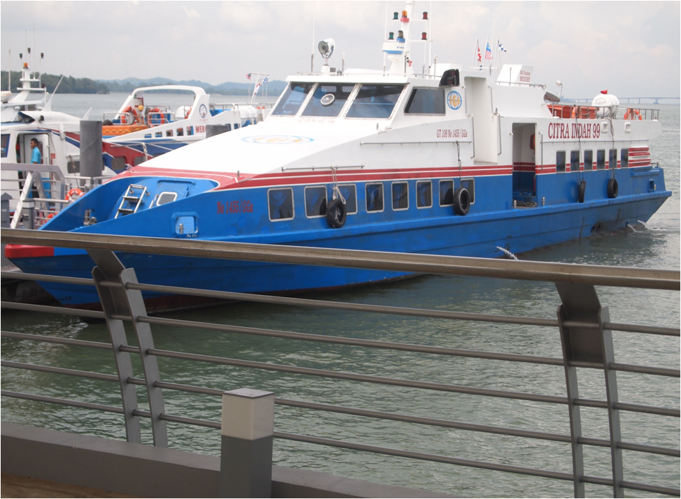 maqis_puteriharbour: First Operation Pelabuhan Feri Terminal Puteri Harbour