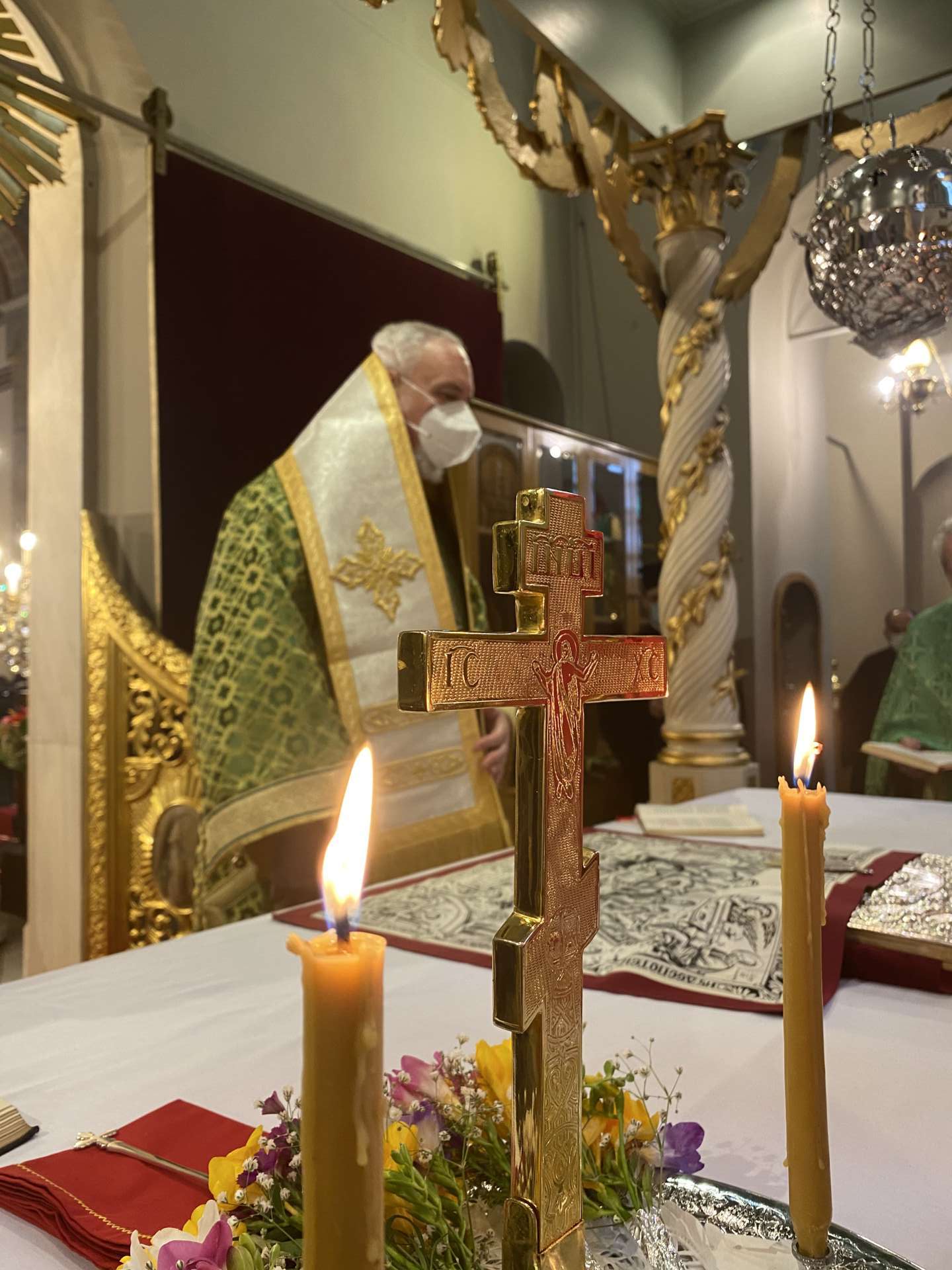 ΦΩΣ ΦΑΝΑΡΙΟΥ: ΚΥΡΙΑΚΗ ΤΗΣ ΣΤΑΥΡΟΠΡΟΣΚΥΝΗΣΕΩΣ ΣΤΗΝ ΑΓΙΑ ΤΡΙΑΔΑ ...