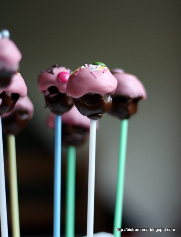 Cake Pops & Cupcake Pops | bistro mama