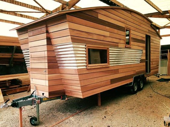 A Curved French Tiny House [ TINY HOUSE TOWN ]