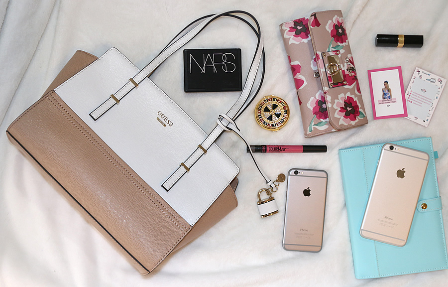 Jordy's Beauty Spot: TAKE A PEEK AT WHAT'S INSIDE MY PURSE