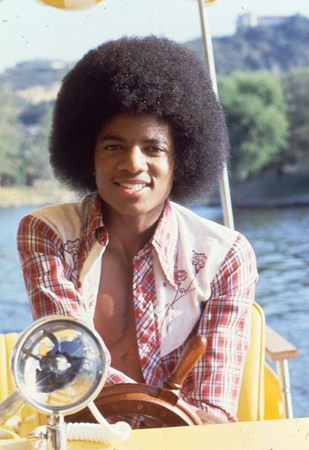 See Rare Photos of a Young Michael Jackson in 1978, During a Photo ...