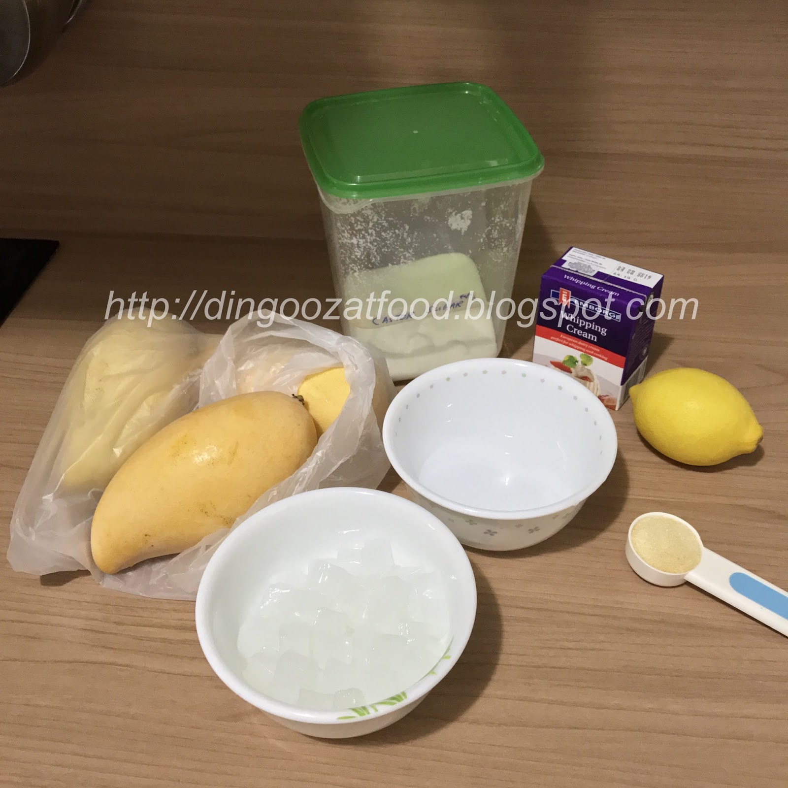 Miki's Food Archives : Nata De Coco Mango Pudding 椰果芒果布丁