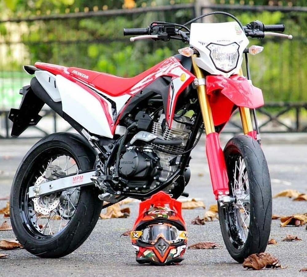 Kumpulan Foto Honda Crf 150 Versi SuperMoto Keren - Nusantara