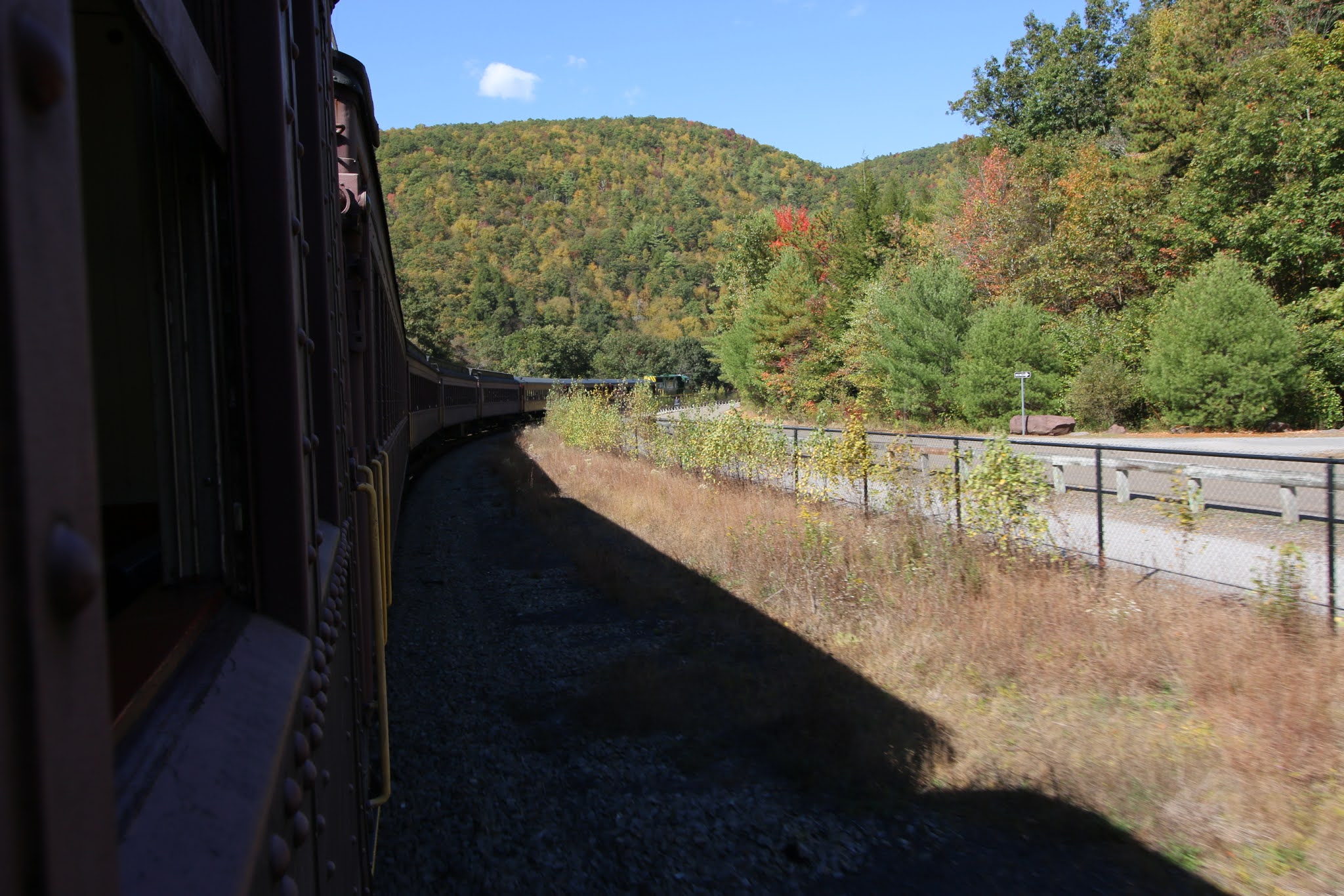 Lehigh Gorge Scenic Railway: Trains Rides Through the Scenic Lehigh ...