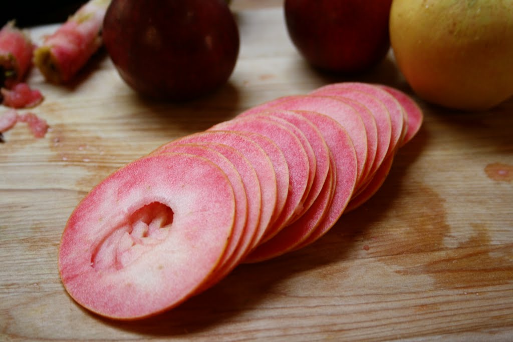 Cook Play Explore: Spiced Fruit Crisps