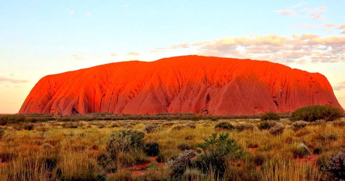 Mountains: Uluru (Ayers Rock), NT, Australia