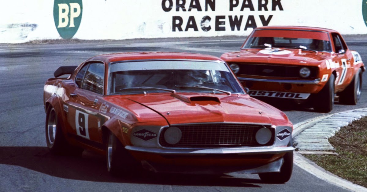 Just A Car Guy: SCCA Trans Am Boss 302 mods by Kar Kraft