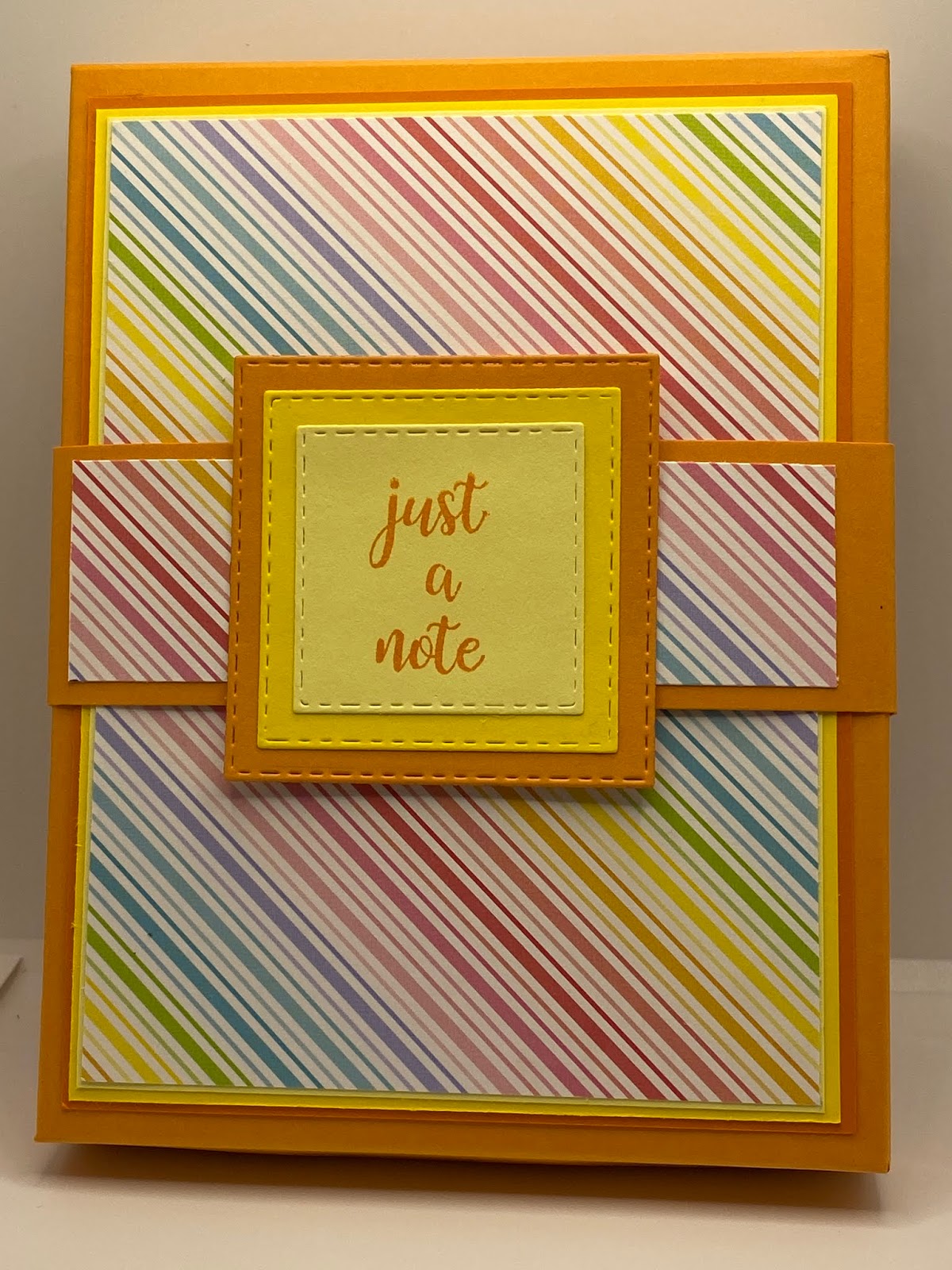 Paper Crafting by Heidi Angelika: "Just a Note" Card Gift Box