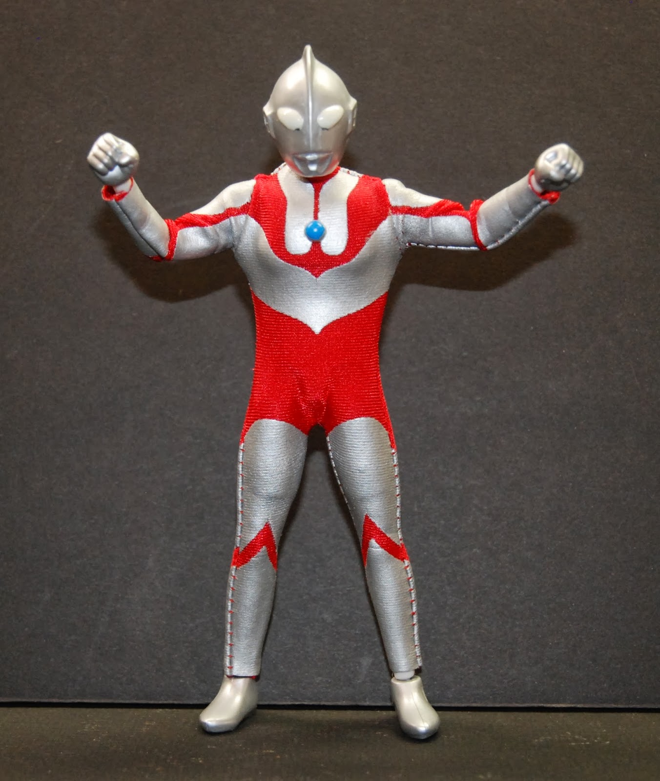 the sphinx: Super-Articulated Ultraman Figures (Banpresto, 2000)