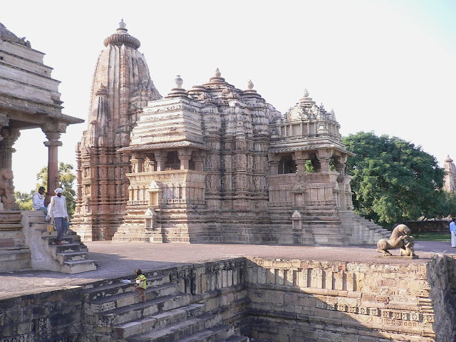 The 6 parts of a Hindu Temple