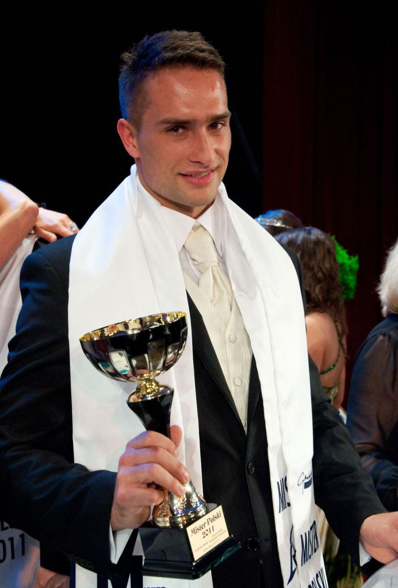 Matagi Mag Beauty Pageants: Krystian Kurowski - Mister World Poland 2012