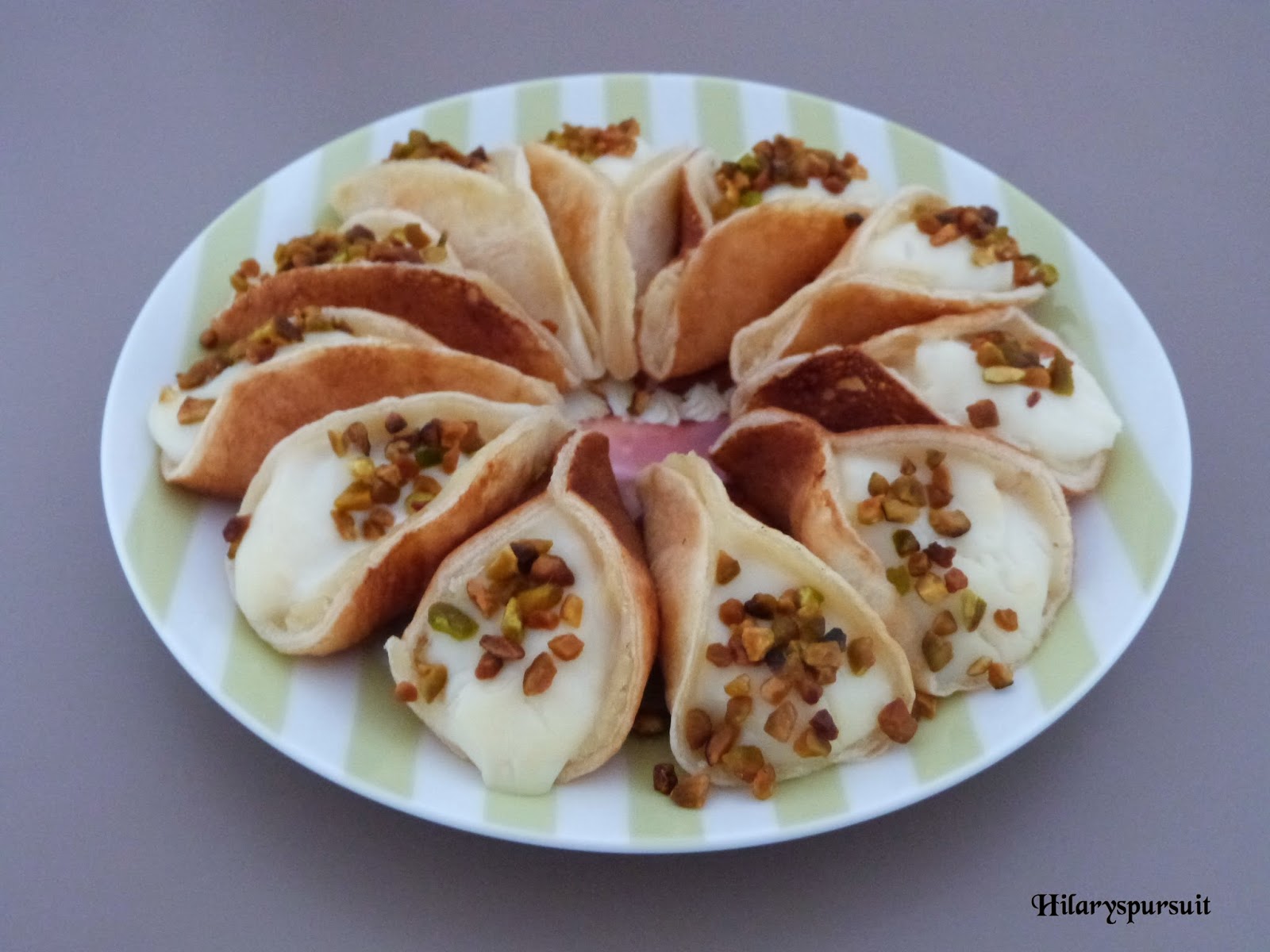 Dans la cuisine d'Hilary: [Escapade Libanaise] Katayef kachta ...