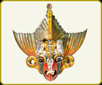 Srilanka Spirit: Traditional Sri Lankan Wooden Masks "Vesmuhunu"